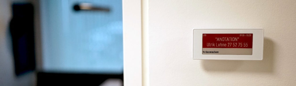 What You Need to Consider for a Digital Room Signage Besides Price ...